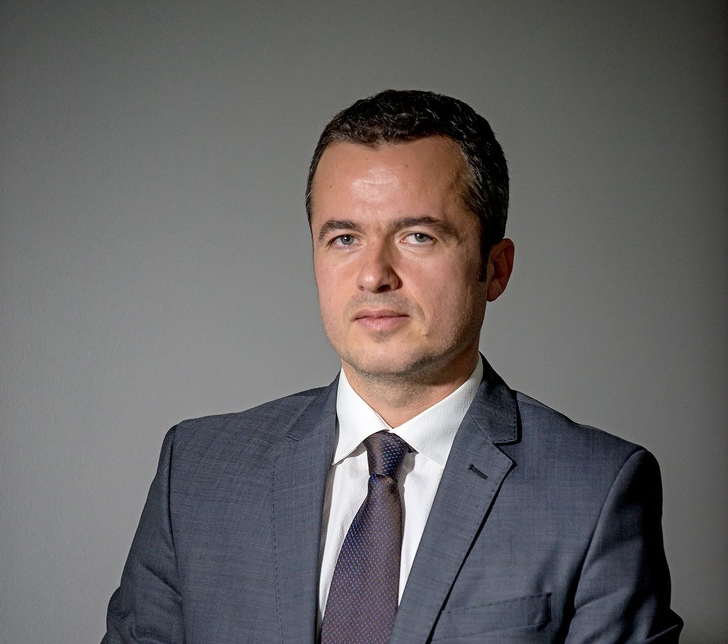 Cine este Valentin Vancea, noul Director General al Patria Bank, și ...